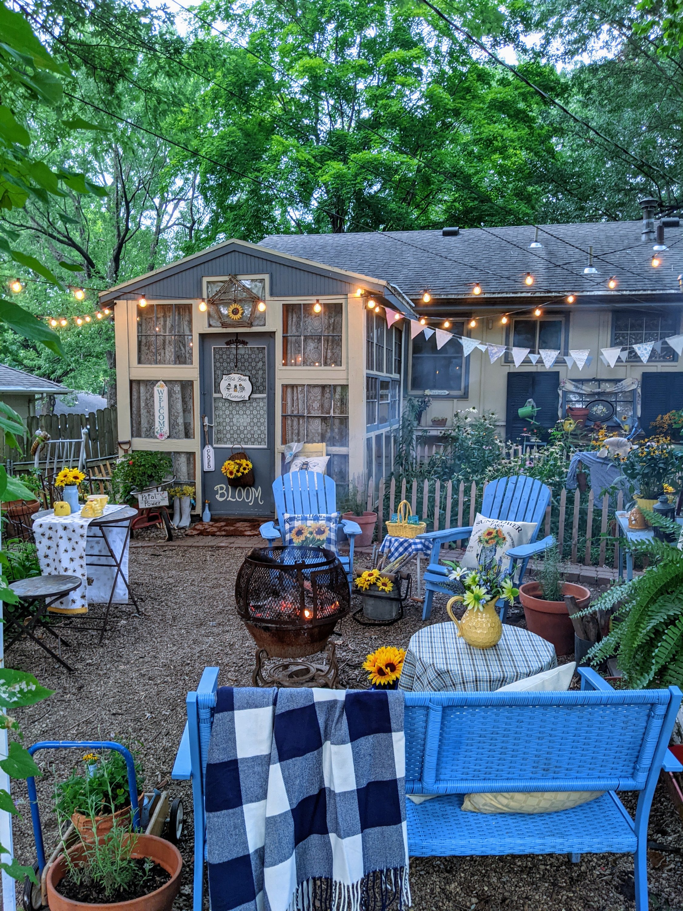 Creating a Cozy Backyard Haven – Comfy Lane Cottage