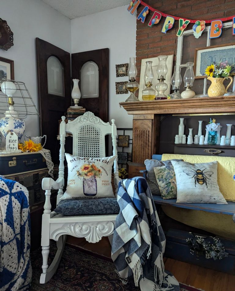 Summer Cottage Decor🌻🐝 Featuring Sunflowers & Bees – Comfy Lane Cottage