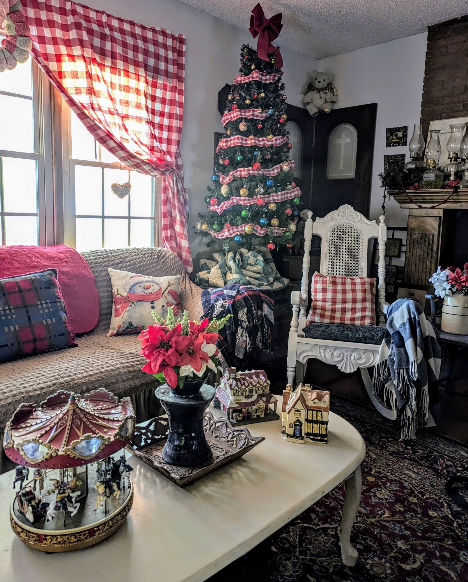 Country Cottage Christmas Tour… at Comfy Lane Cottage – Comfy Lane Cottage