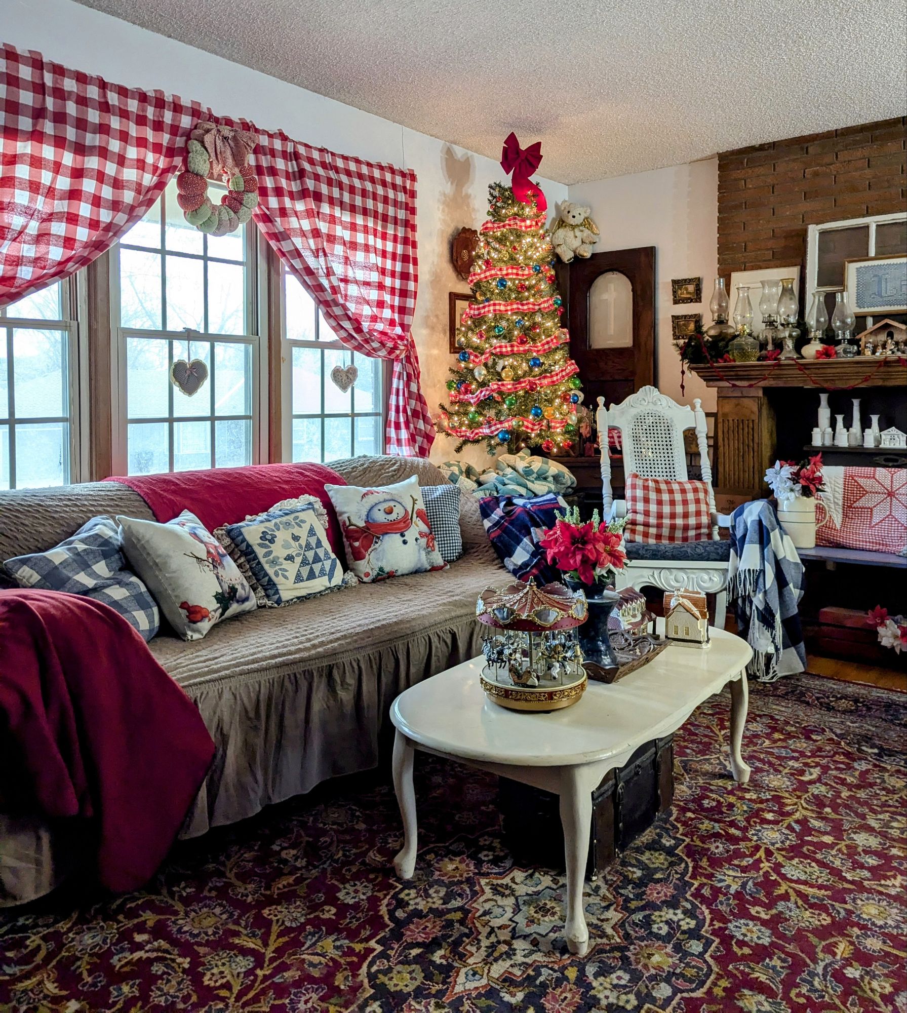 Country Cottage Christmas Tour… at Comfy Lane Cottage – Comfy Lane Cottage